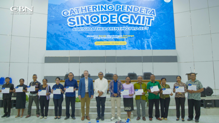 Gathering Pendeta Sinode GMIT dan Wisuda The Parenting Project Perkuat ...